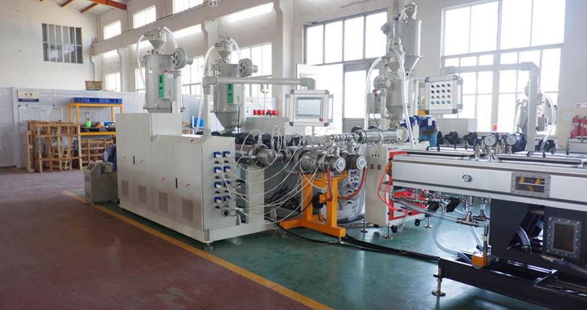 Two Cavity PPR Pipe Production Line, ppr pipe making machine supplier-KAIDE Plastics Machinery